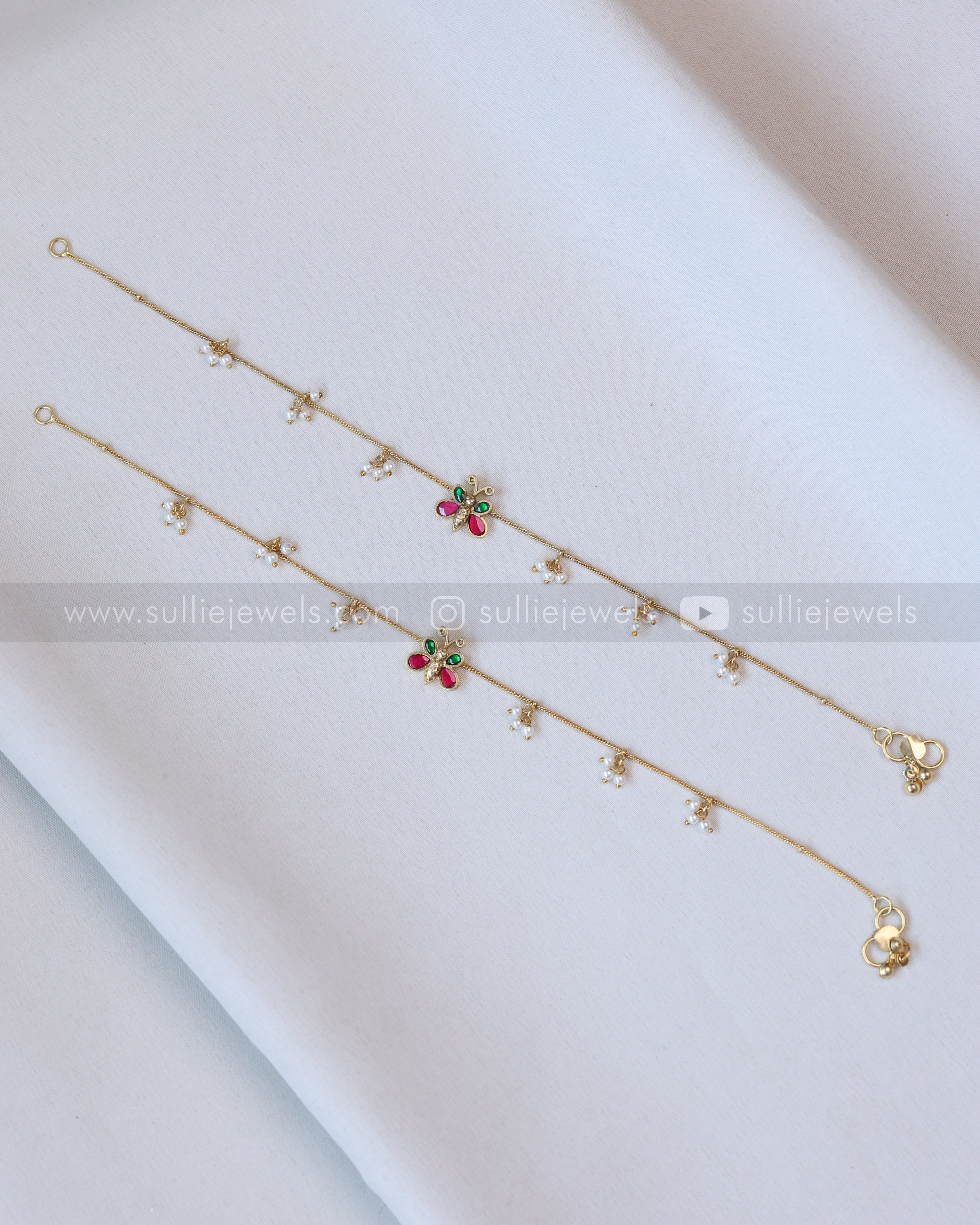 AK107 - Minimal Jadau Butterfly Anklet with Pearl drops – sulliejewels